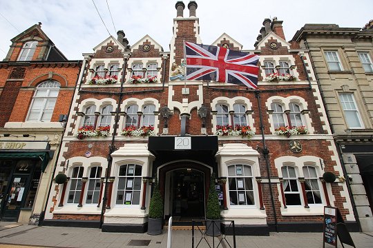 Swindon Pubs | The full guide to pubs in Swindon & surrounding area