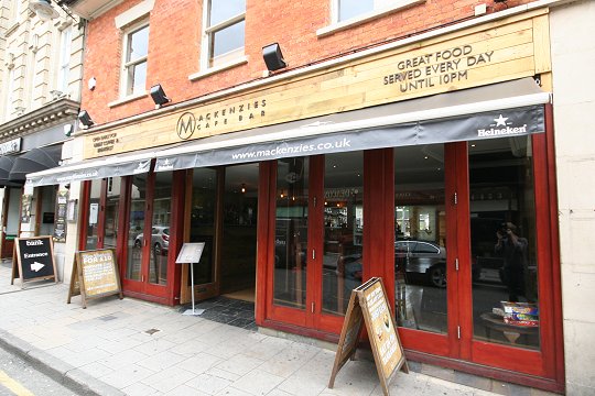 Swindon Pubs | The full guide to pubs in Swindon & surrounding area