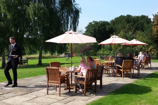 EAT Swindon | Eating Out, Restaurants & Takeaway in Swindon