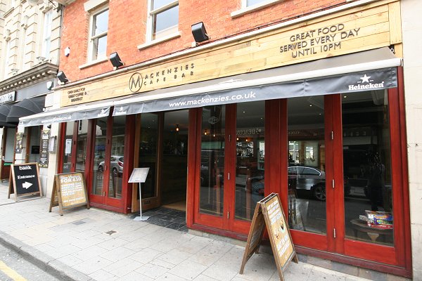 EAT Swindon | Eating Out, Restaurants & Takeaway in Swindon