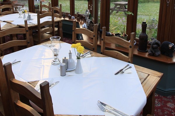EAT Swindon | Eating Out, Restaurants & Takeaway in Swindon