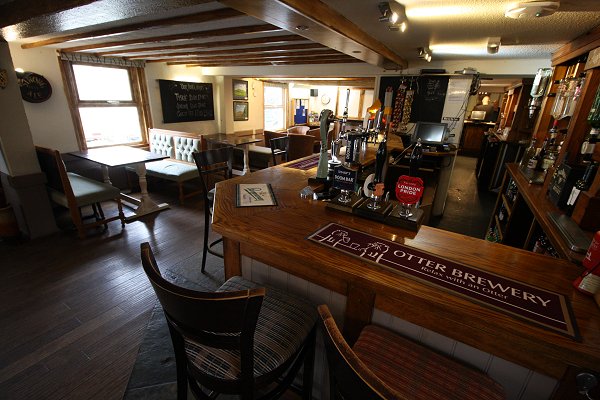 Swindon Pubs | The full guide to pubs in Swindon & surrounding area