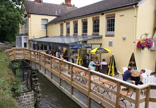 Swindon Pubs | The full guide to pubs in Swindon & surrounding area