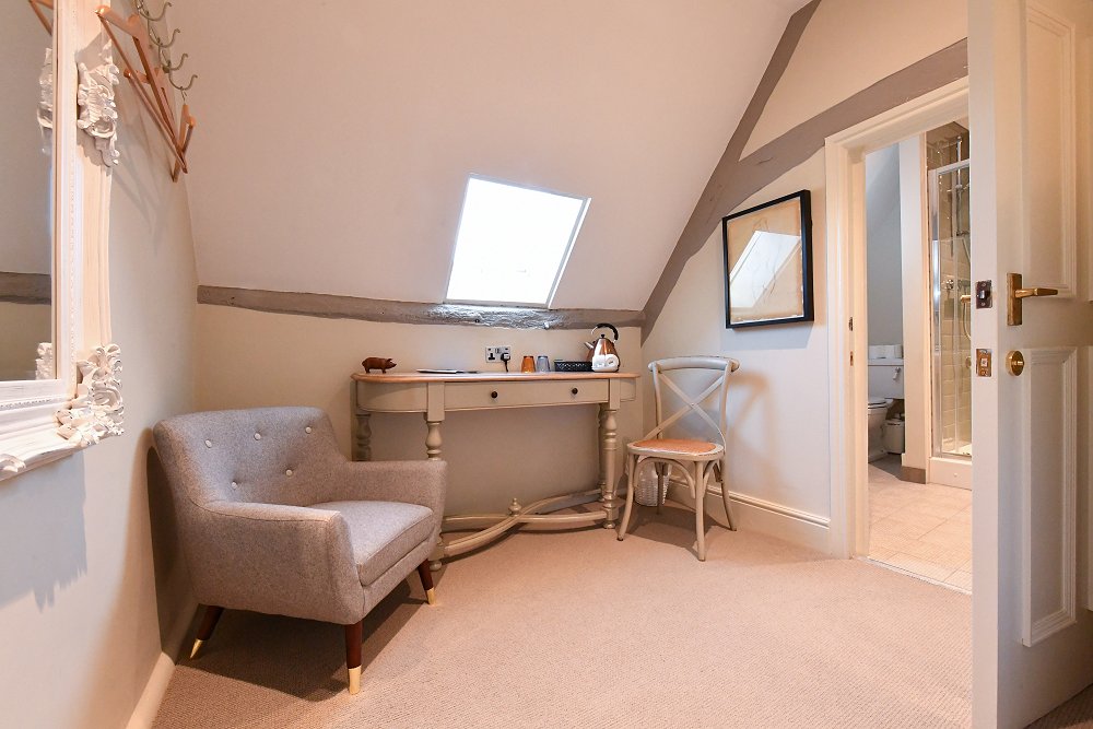 Gallery | The Lansdowne, Calne, hotel, restaurant, bar & function rooms ...