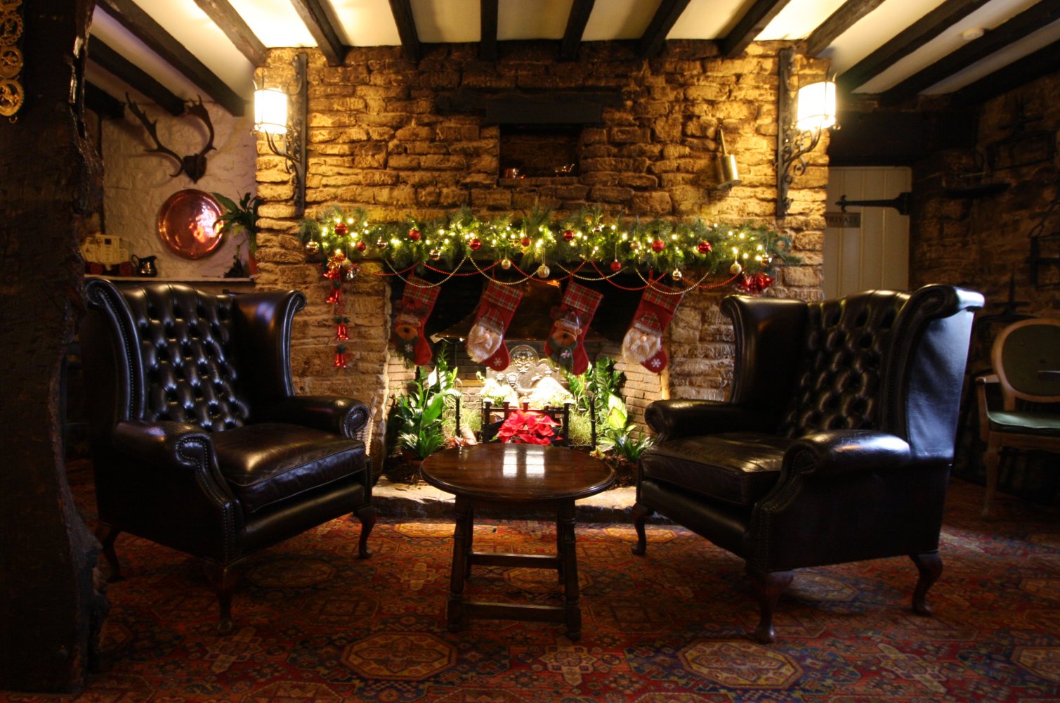 The Highwayman | pub food & Sunday lunch near Cirencester on the A417