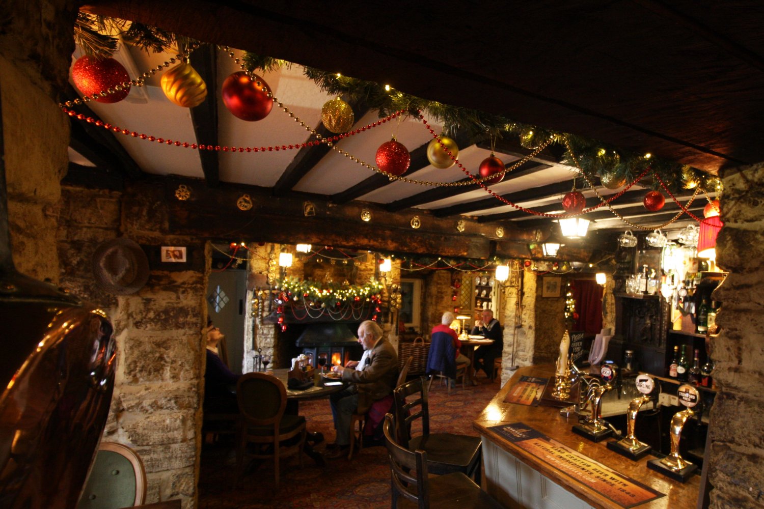 The Highwayman | pub food & Sunday lunch near Cirencester on the A417