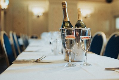 The Kings, Swindon | hotel rooms & accommodation in Old Town, Swindon