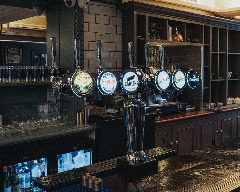 The Kings, Swindon bar/restaurant/hotel/functions/carvery in Old Town ...